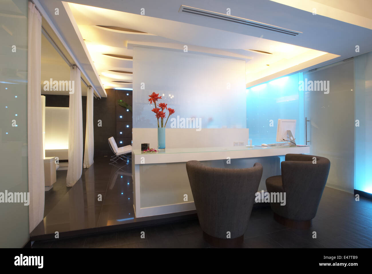 Panoramic view of nice modern stylish lobby interior Stock Photo - Alamy