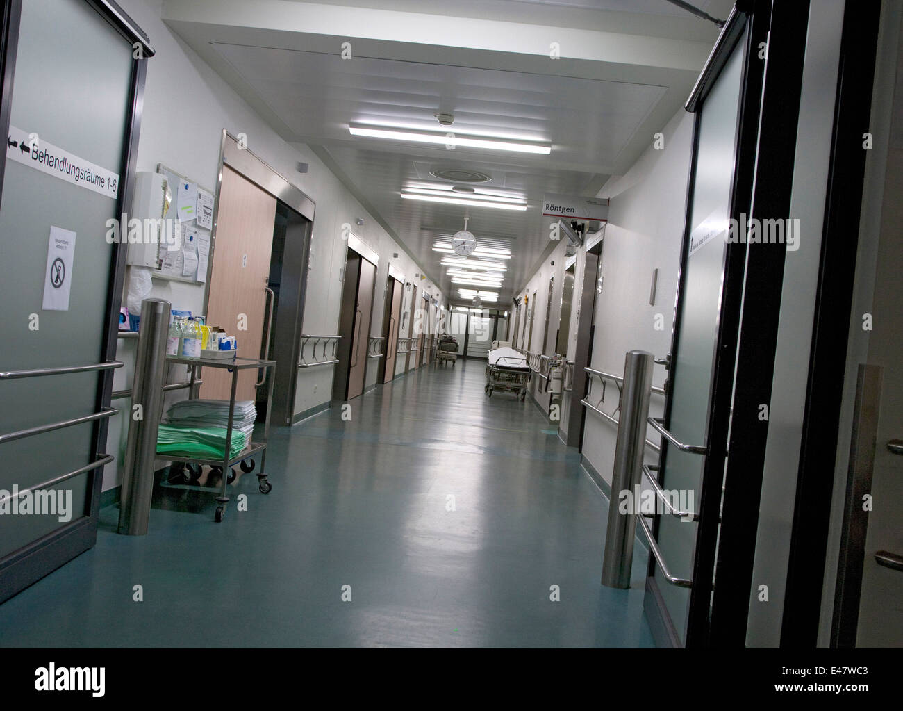 Emergency department emergency hi-res stock photography and images - Alamy