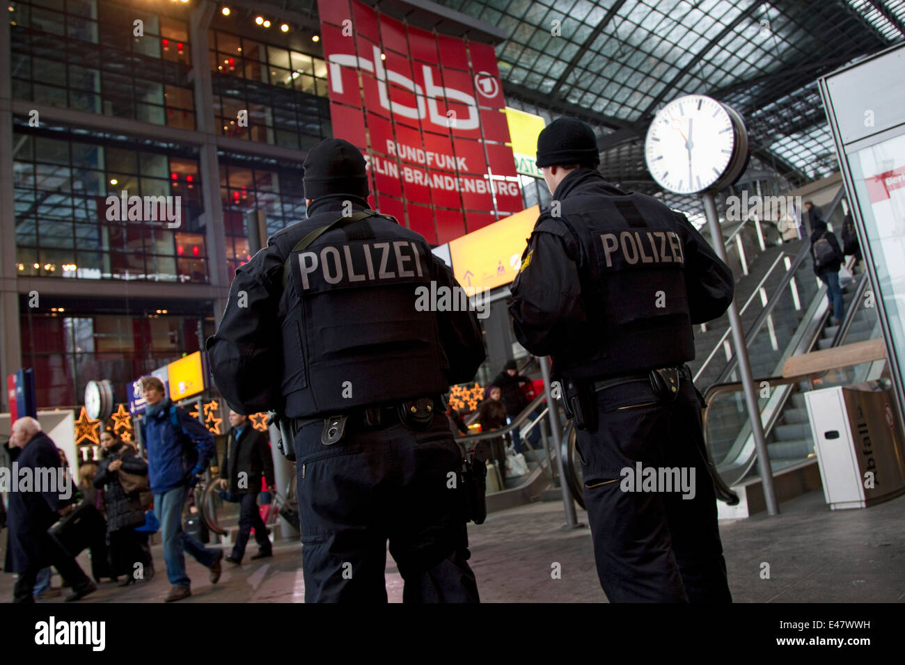 Federal police hi-res stock photography and images - Alamy