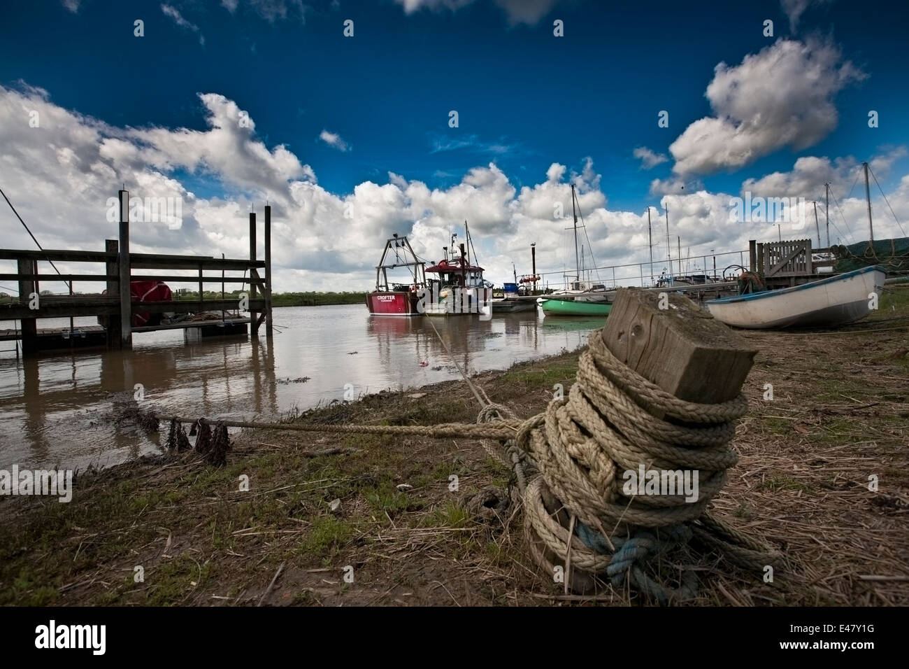 Southwold harbour boats hi-res stock photography and images - Alamy