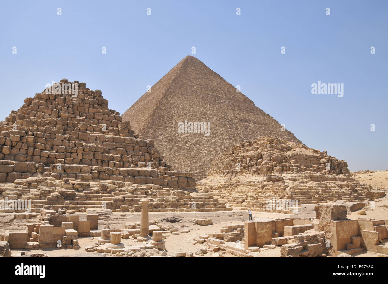 Ancient giza rubble hi-res stock photography and images - Alamy