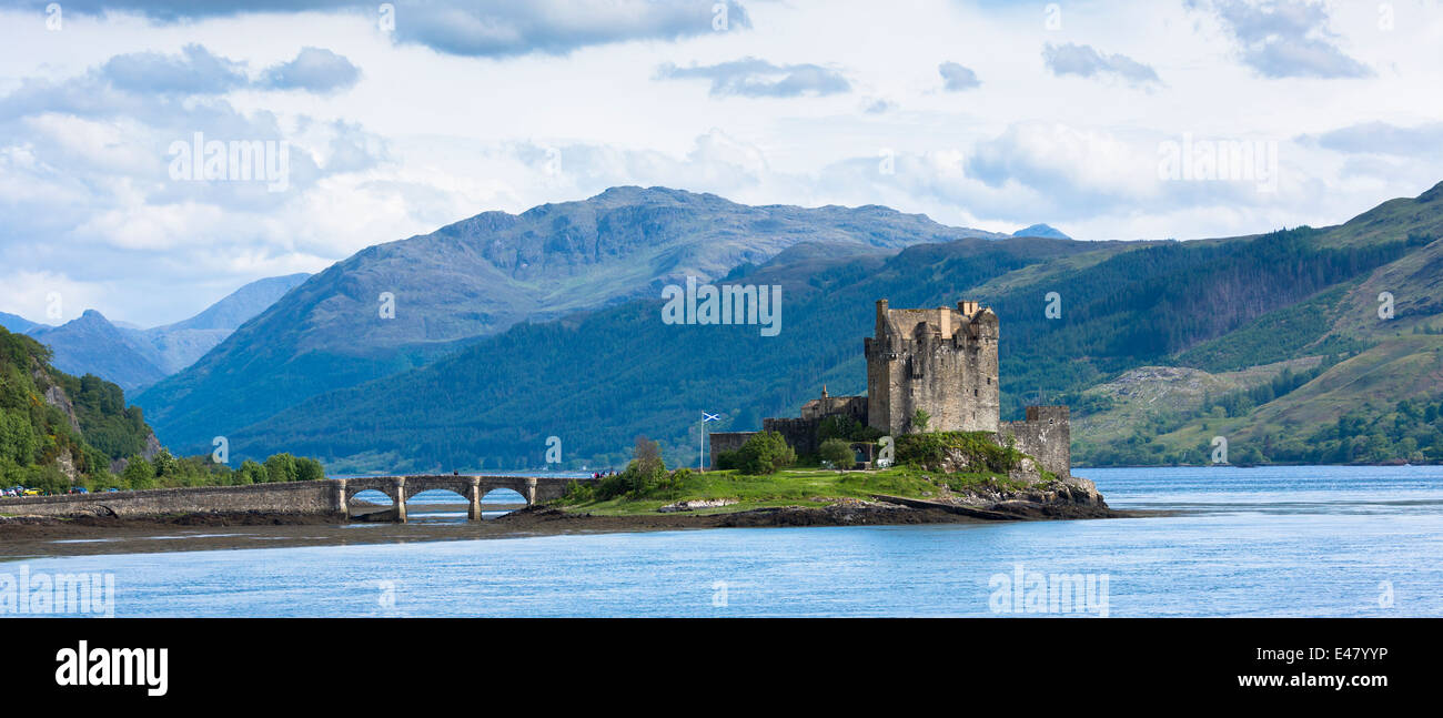 Saltire Scottish flag at Eilean Donan Castle, 13th Century highland ...