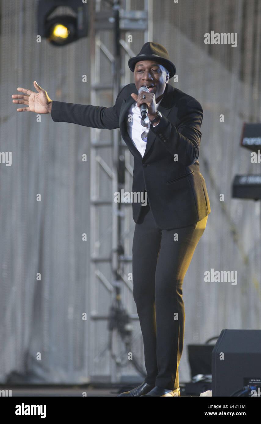 Philadelphia, Pennsylvania, USA. 4th July, 2014. R&B singer, ALOE BLACC ...