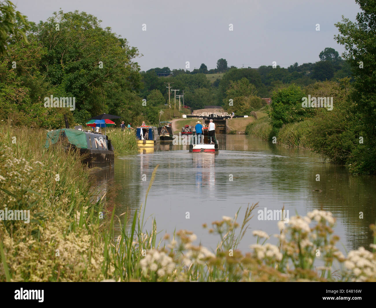 The Kennet and Avon Canal, Near Devizes, Wiltshire, UK Stock Photo - Alamy
