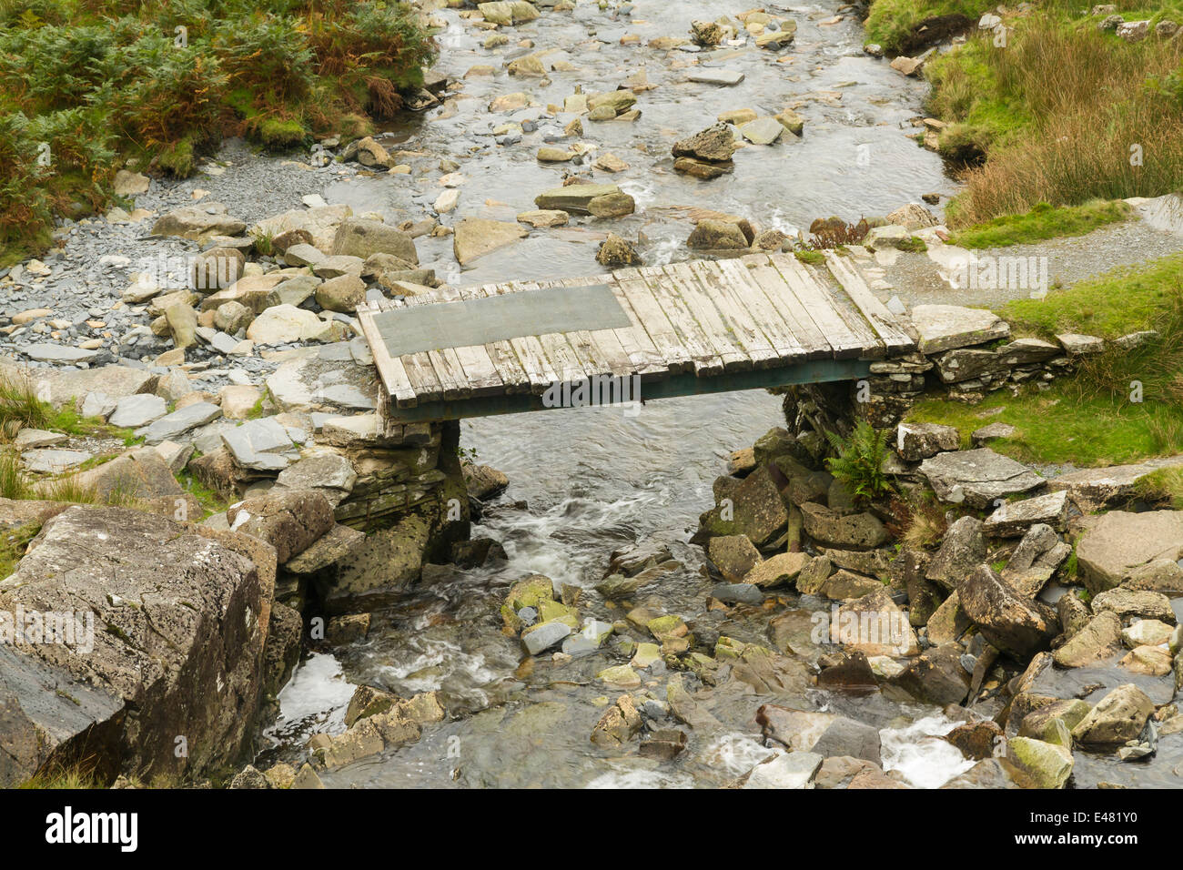 Plank bridge hi-res stock photography and images - Alamy