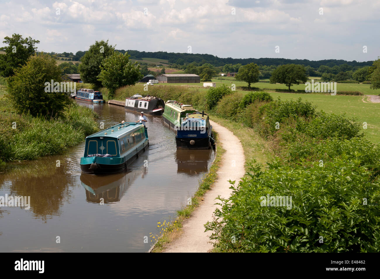 The Coventry Canal at Hartshill, Warwickshire, England, UK Stock Photo ...