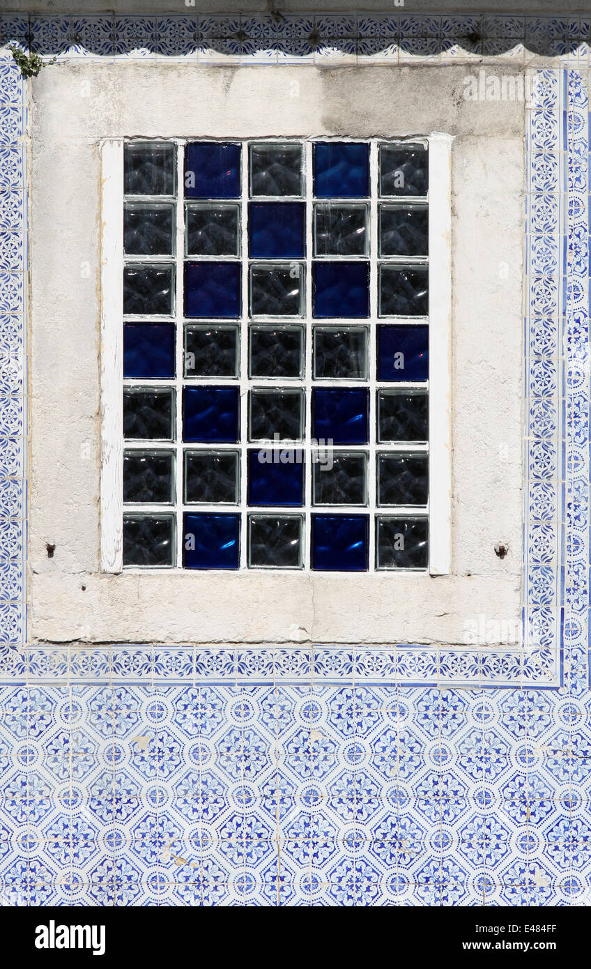 Lisbon abstract hi-res stock photography and images - Alamy