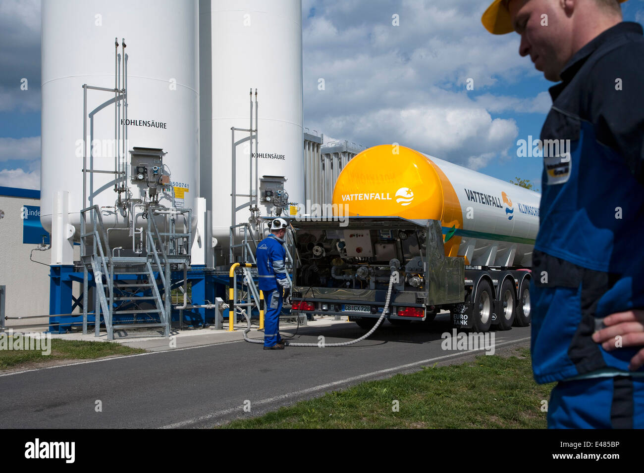 Co2 storage tank hi-res stock photography and images - Alamy