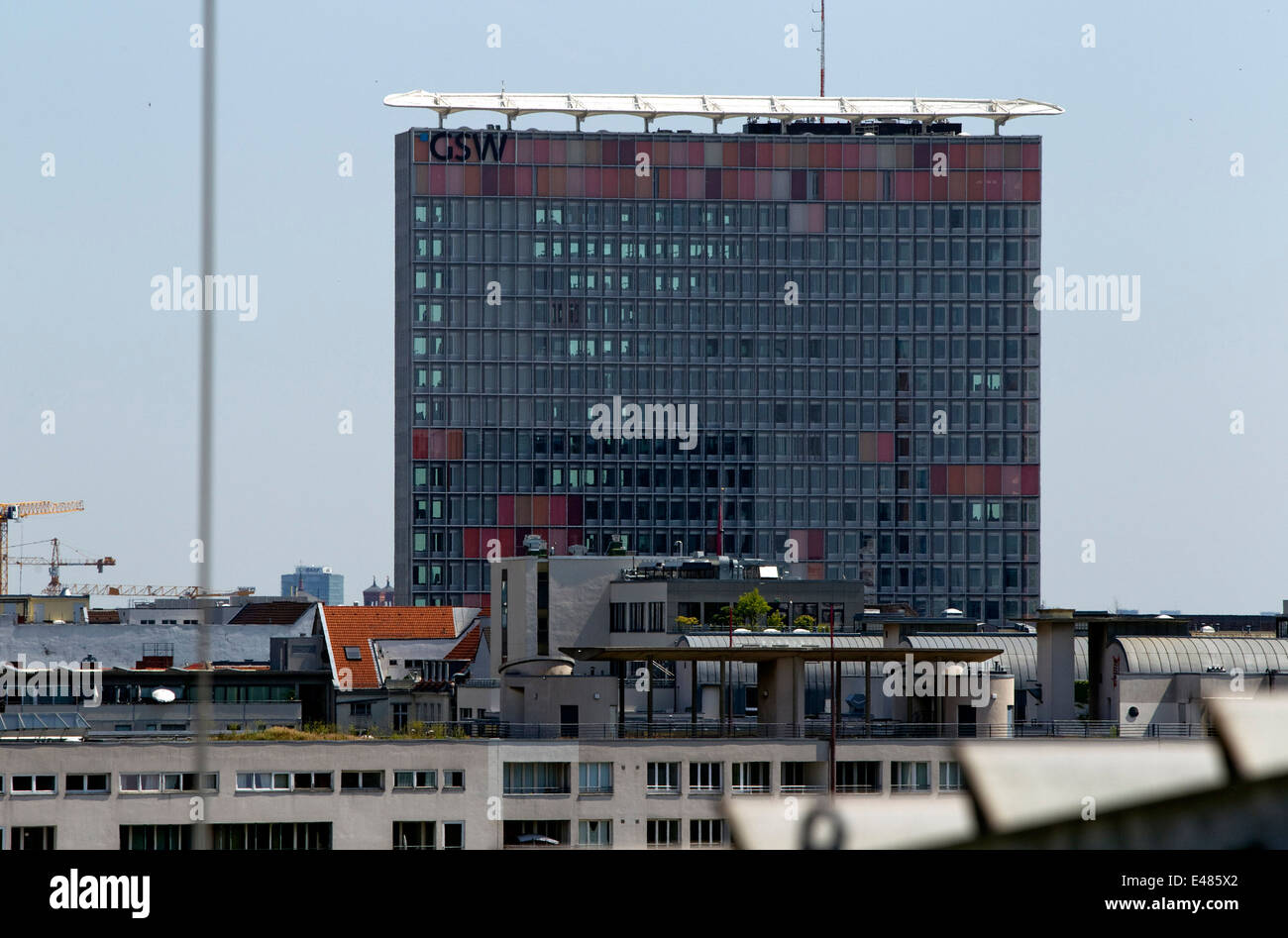 Gsw headquarters hi-res stock photography and images - Alamy