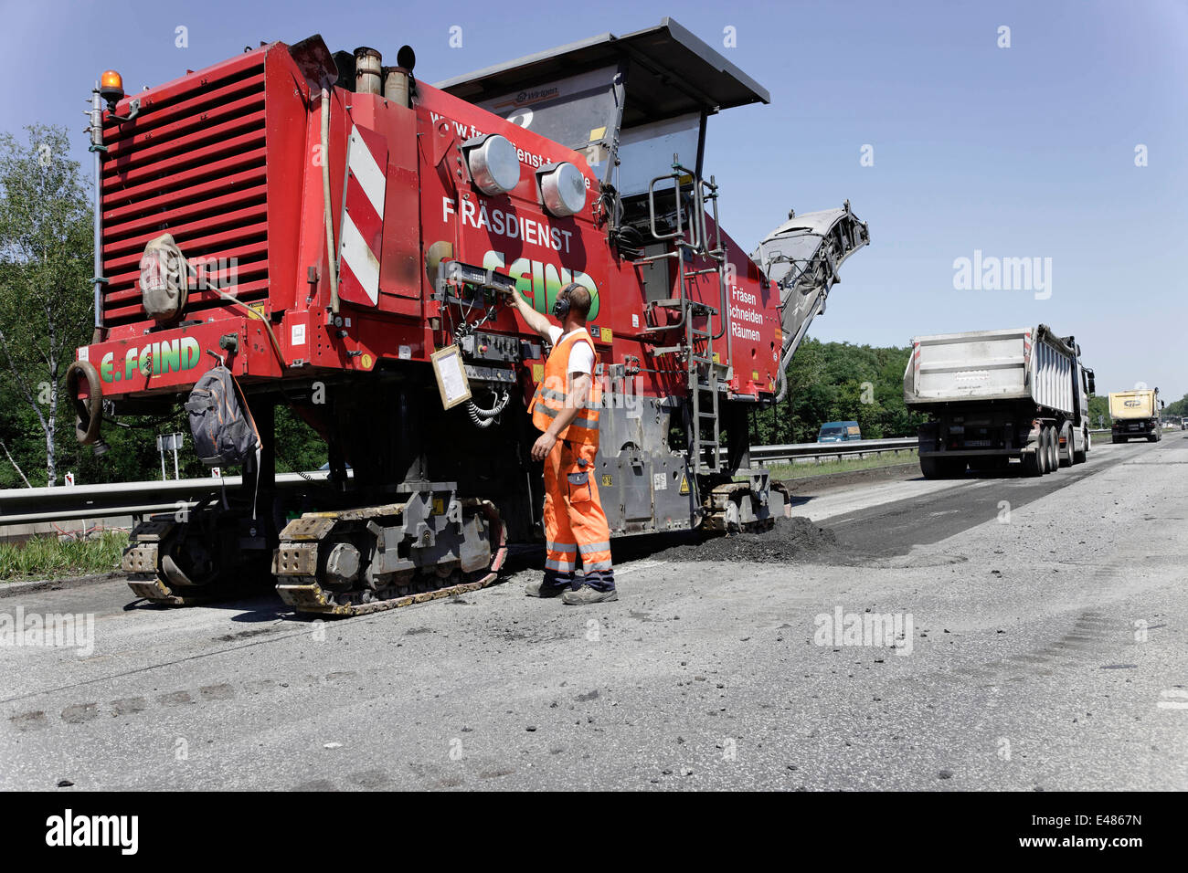Highway construction site Stock Photo - Alamy