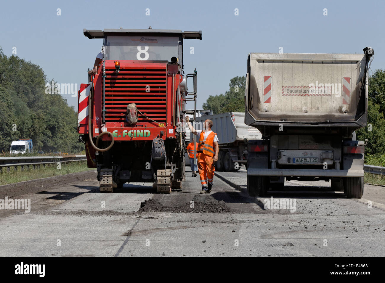 Highway construction site Stock Photo - Alamy