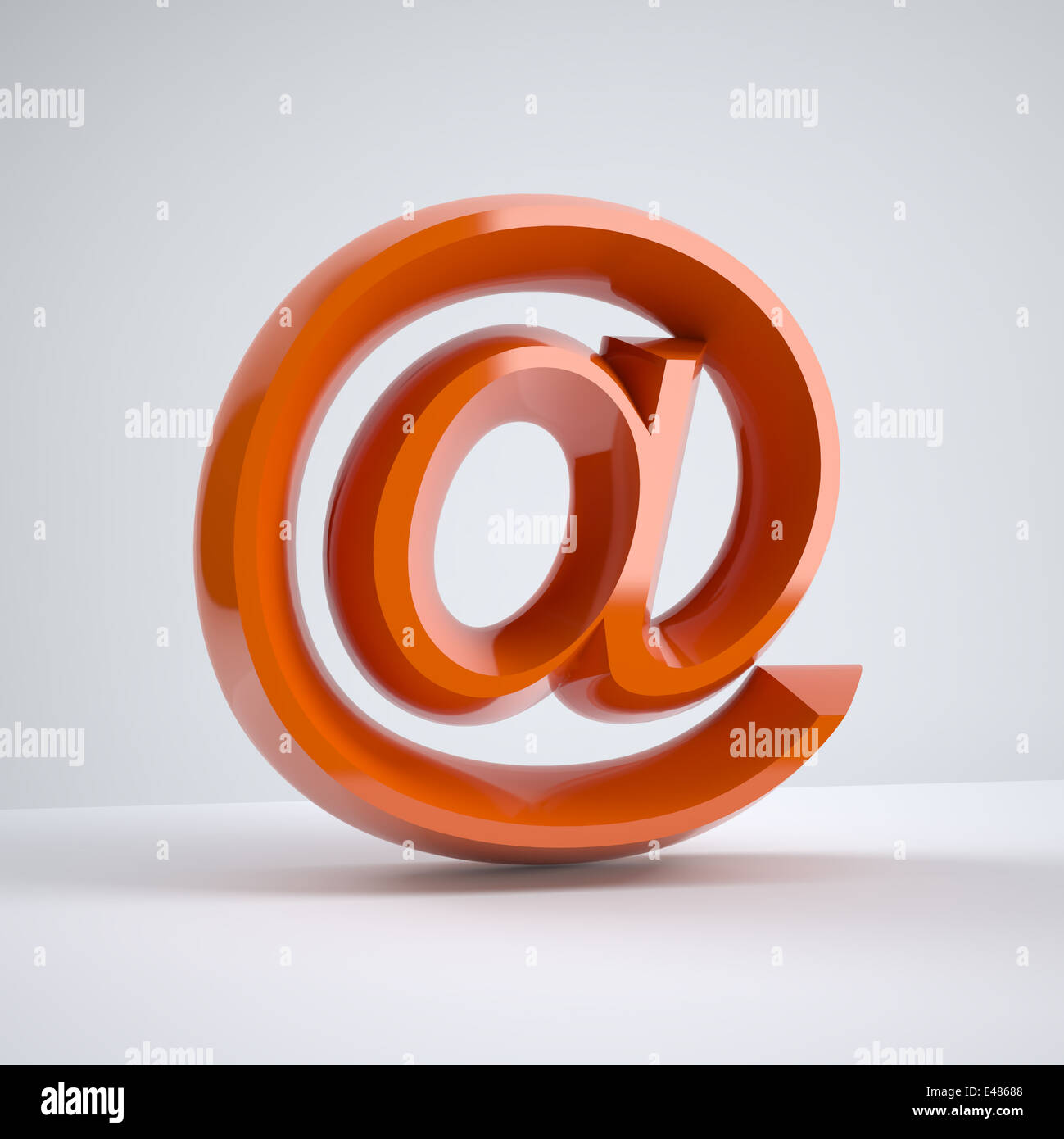 3d golden email symbol hi-res stock photography and images - Alamy
