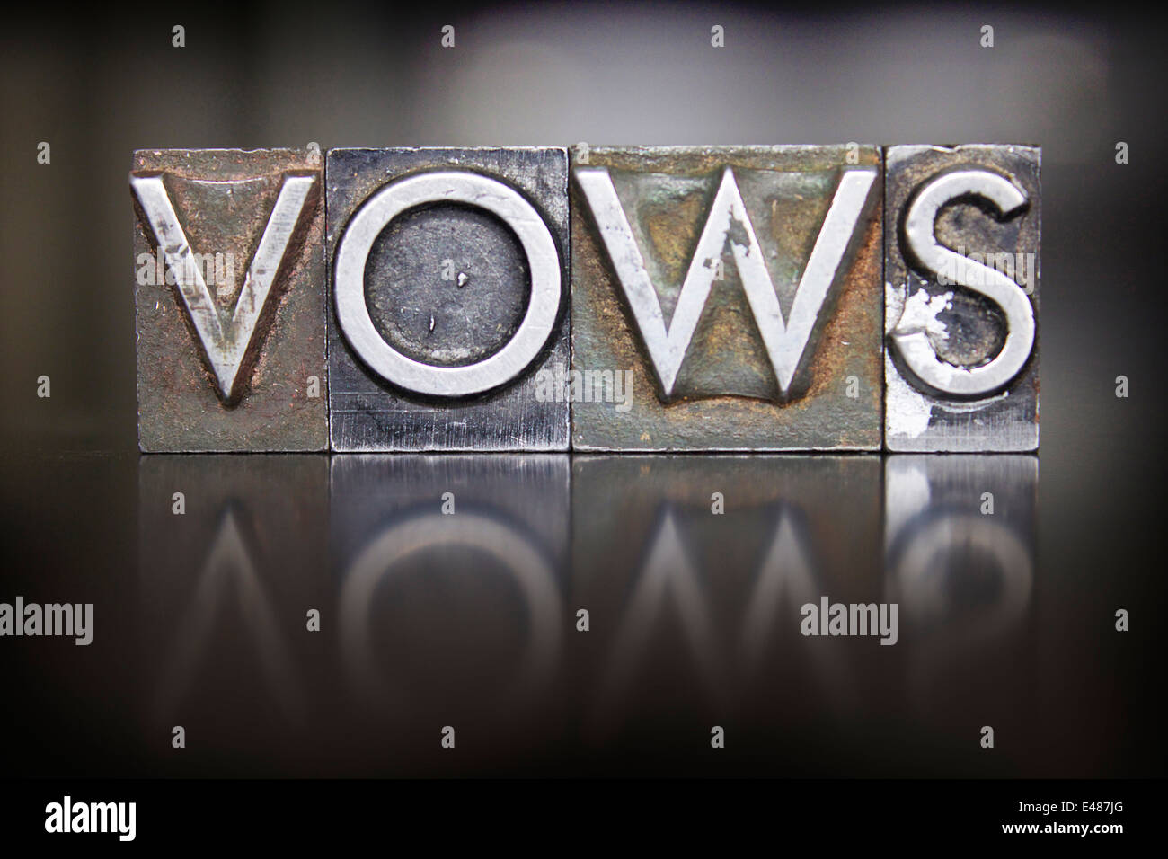 The word VOWS written in vintage letterpress lead type Stock Photo - Alamy