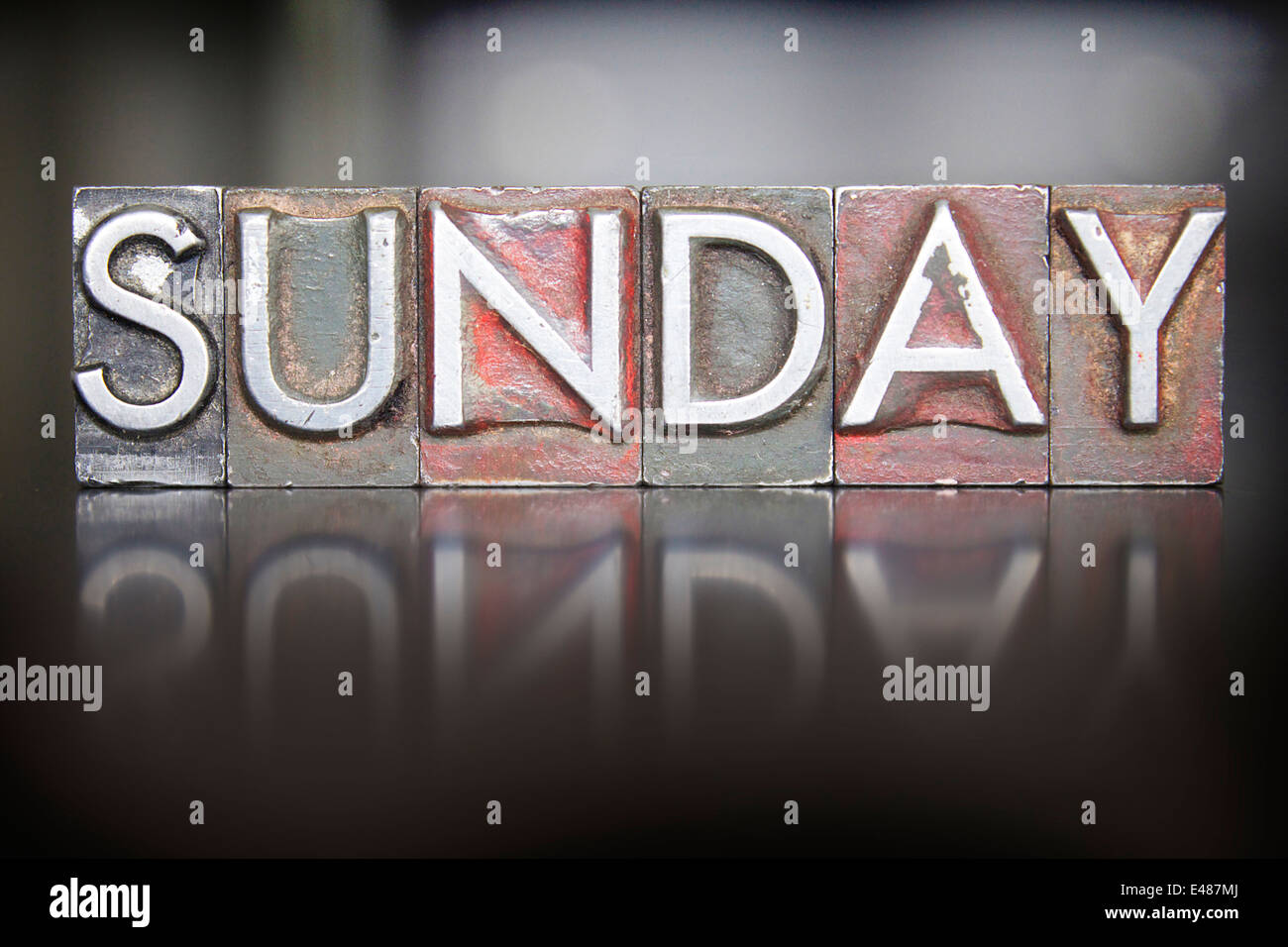 The word SUNDAY written in vintage letterpress type Stock Photo - Alamy