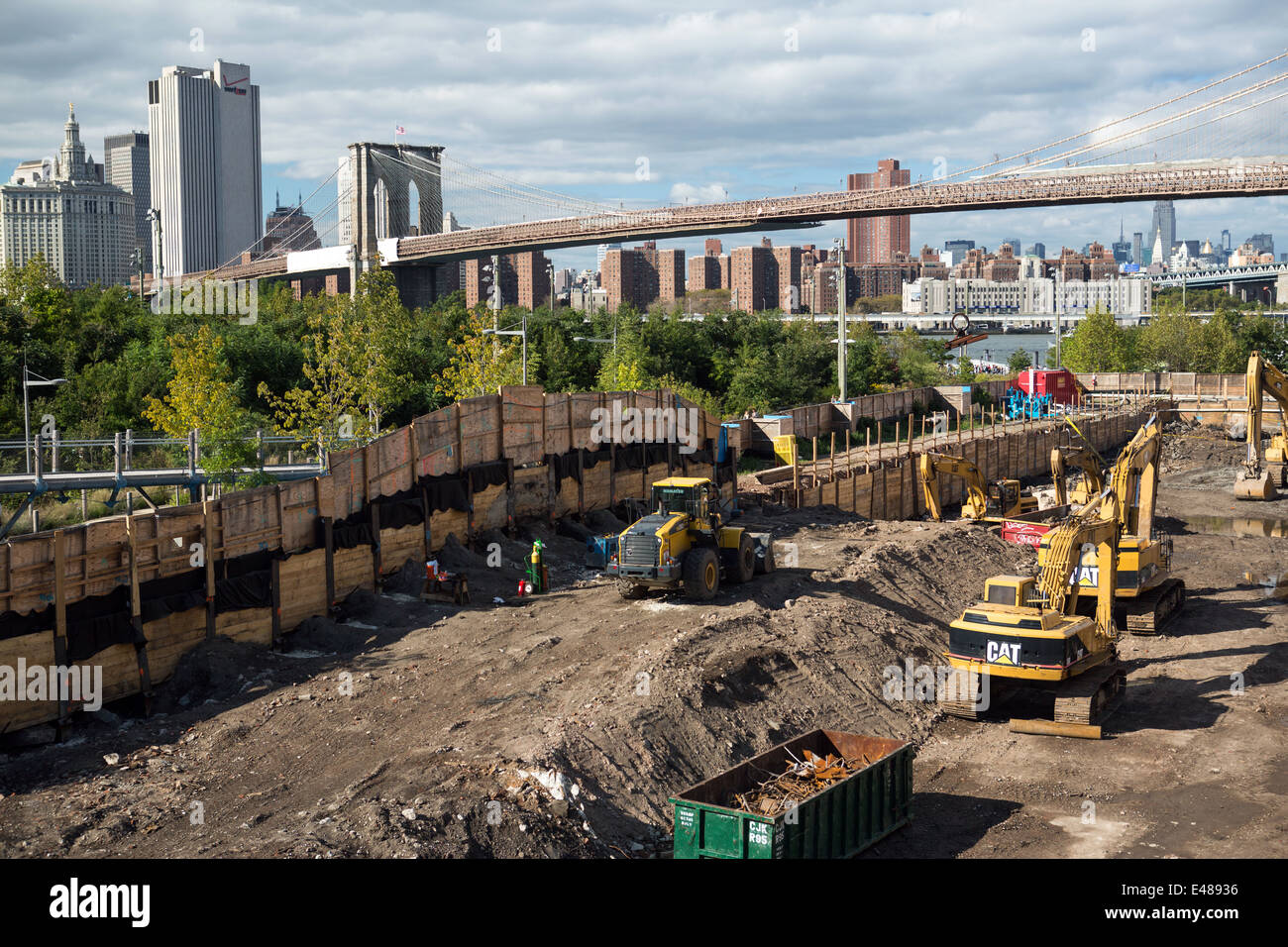 New York City buildings and Brooklyn bridge under construction Stock ...