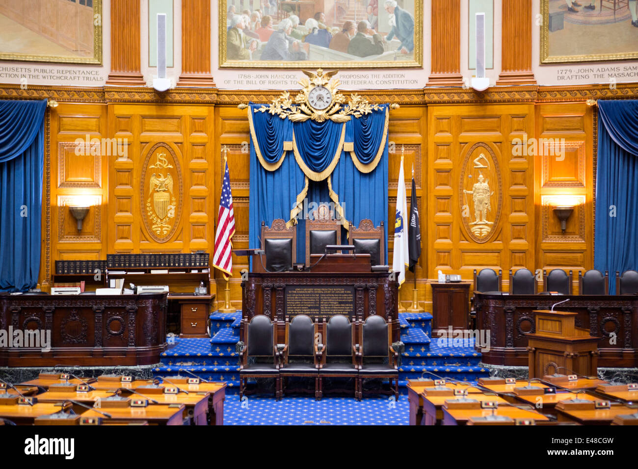 Massachusetts state house, interior hi-res stock photography and images ...