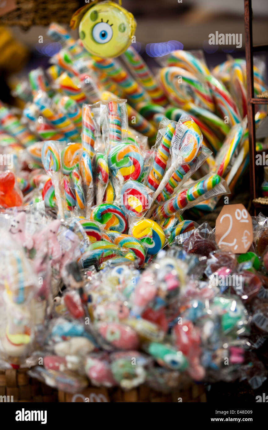 Candy display hi-res stock photography and images - Alamy