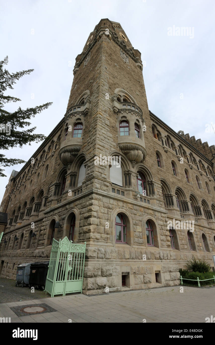 Federal ministry of defence hi-res stock photography and images - Alamy