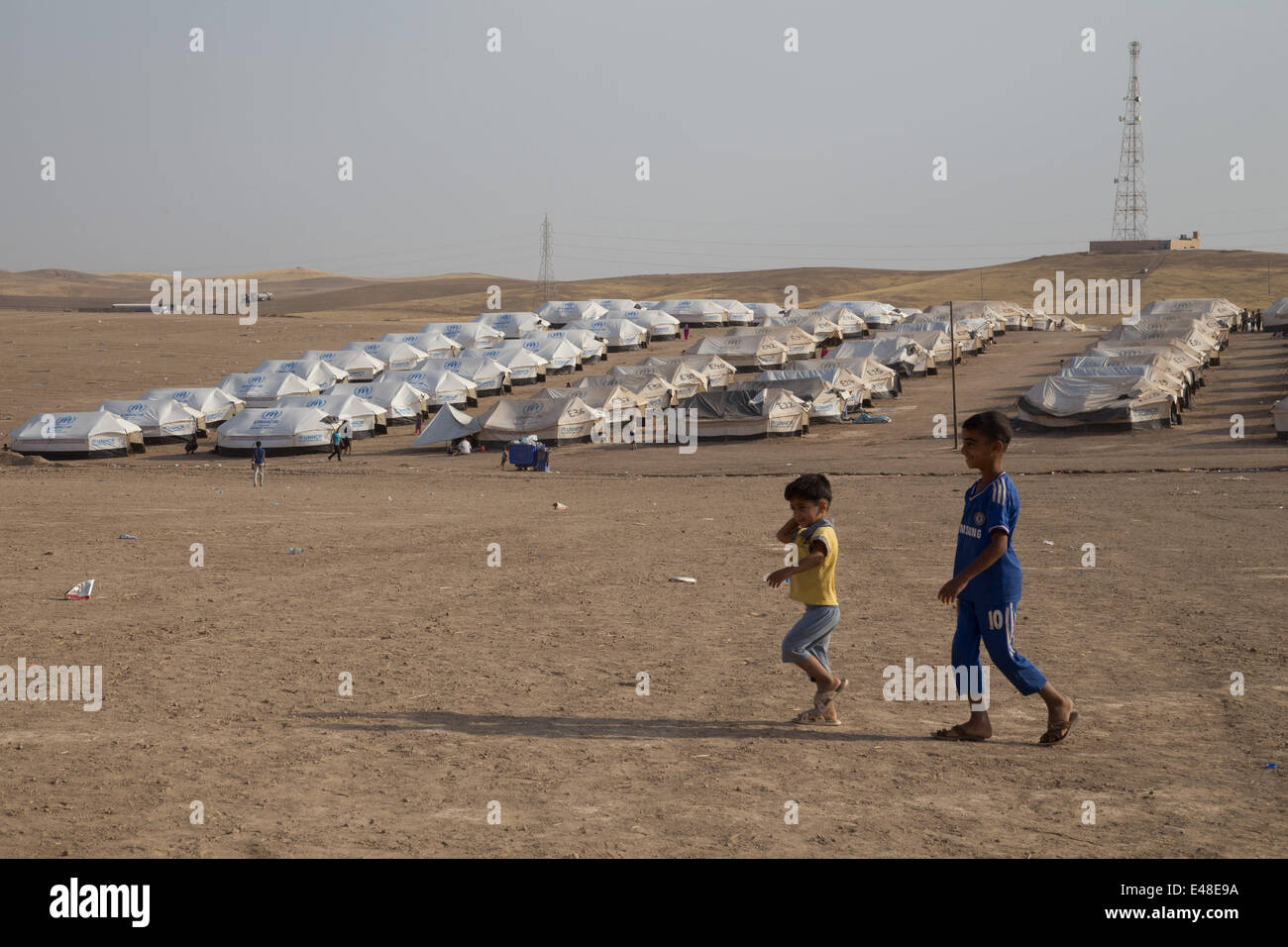 Khazair, Iraq. 5th July, 2014. Iraqi refugees at the Khazair refugee ...