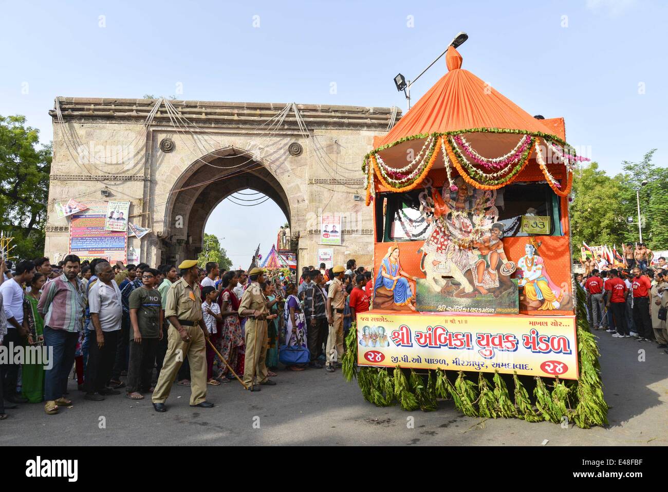Happy rath yatra hi-res stock photography and images - Alamy