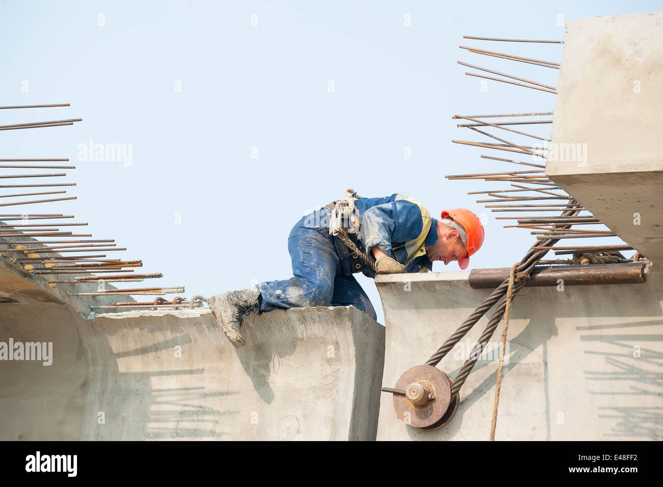 process of bridge construction to pass through it motorways Stock Photo ...