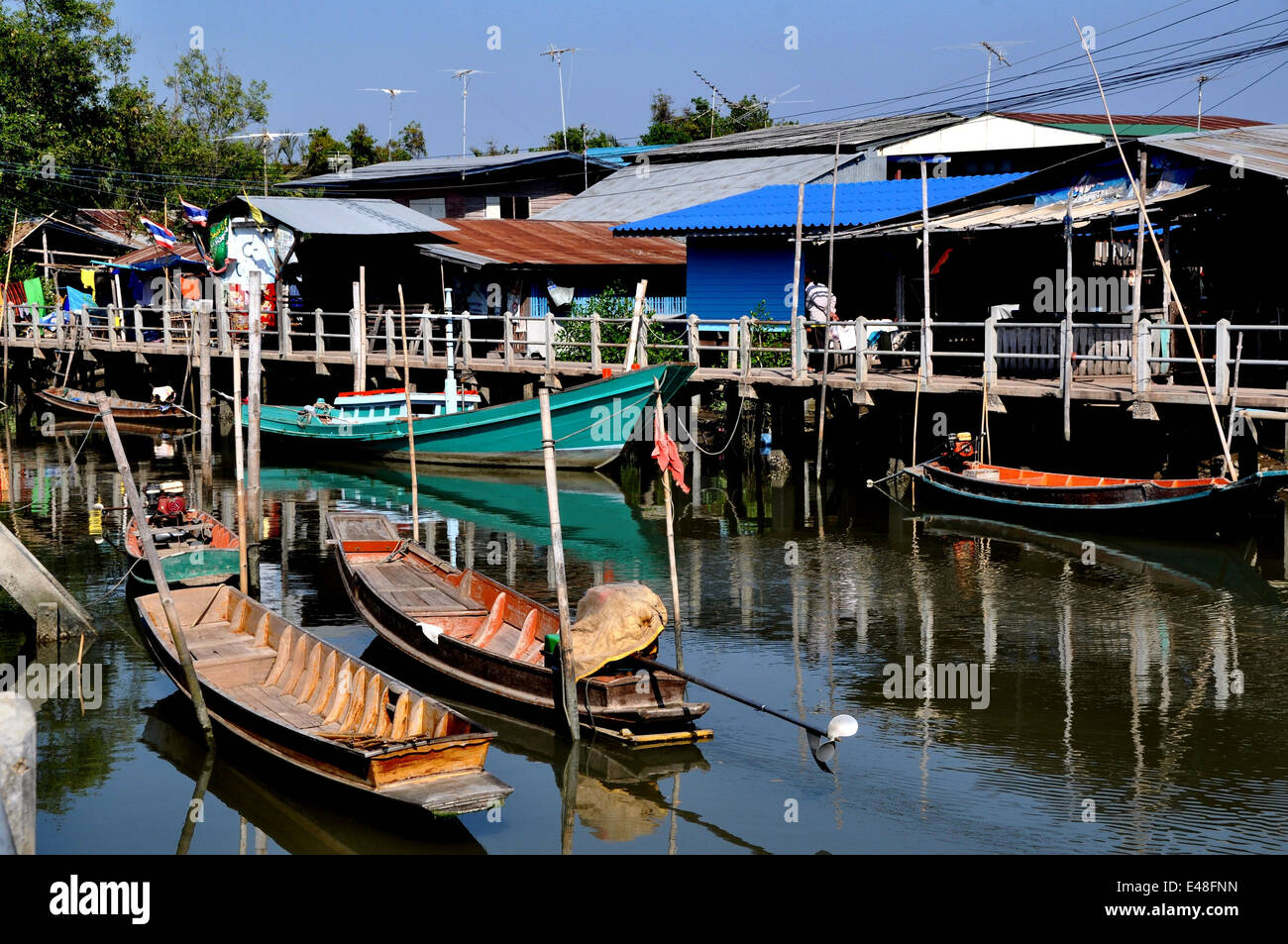 Thailand fishing samut songkhram hi-res stock photography and images ...