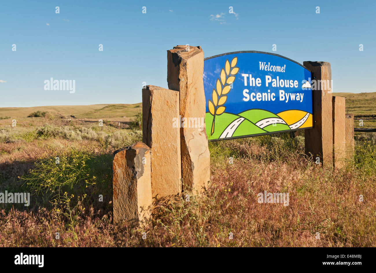 Washington, The Palouse Scenic Byway, Welcome Sign Stock Photo - Alamy
