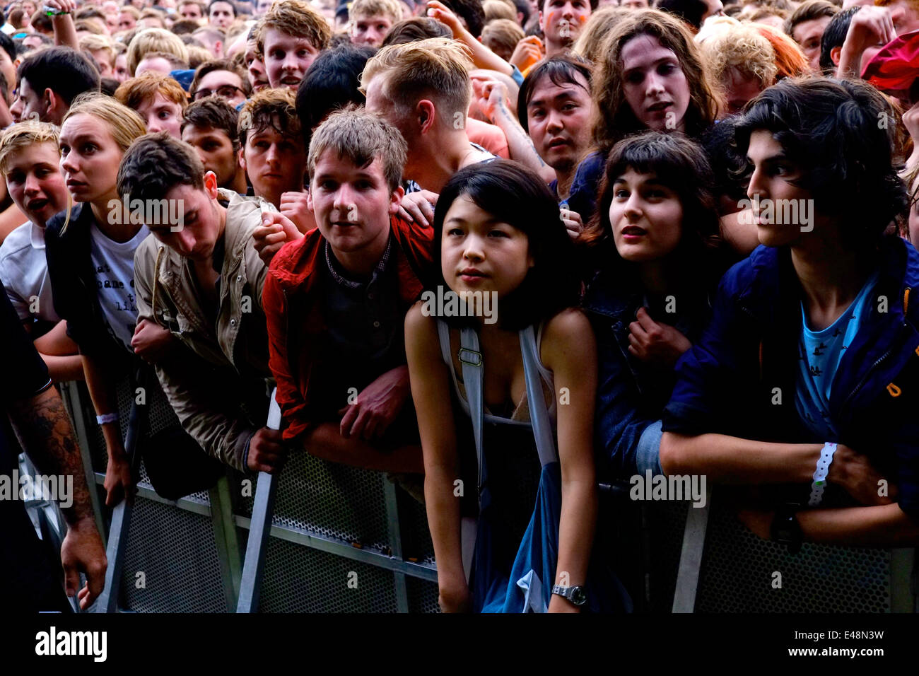 British Summer Time Hyde Park Crowd Stock Photos & British Summer Time ...