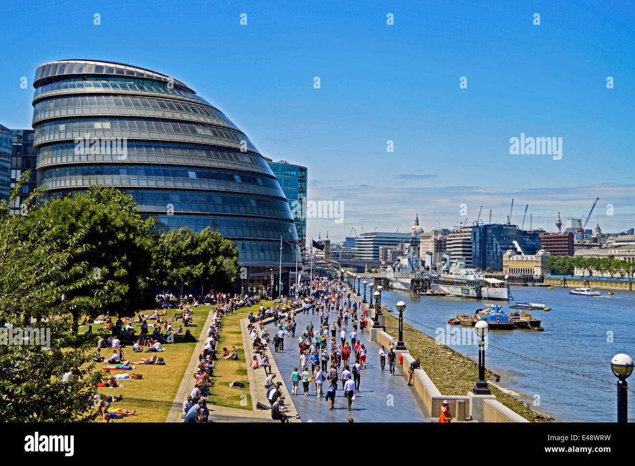 View of City Hall, the headquarters of the Greater London Authority ...