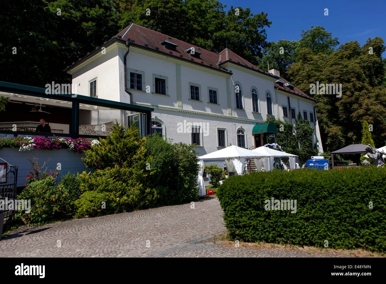 Restaurant Nebozizek Prague, Czech Republic Stock Photo - Alamy