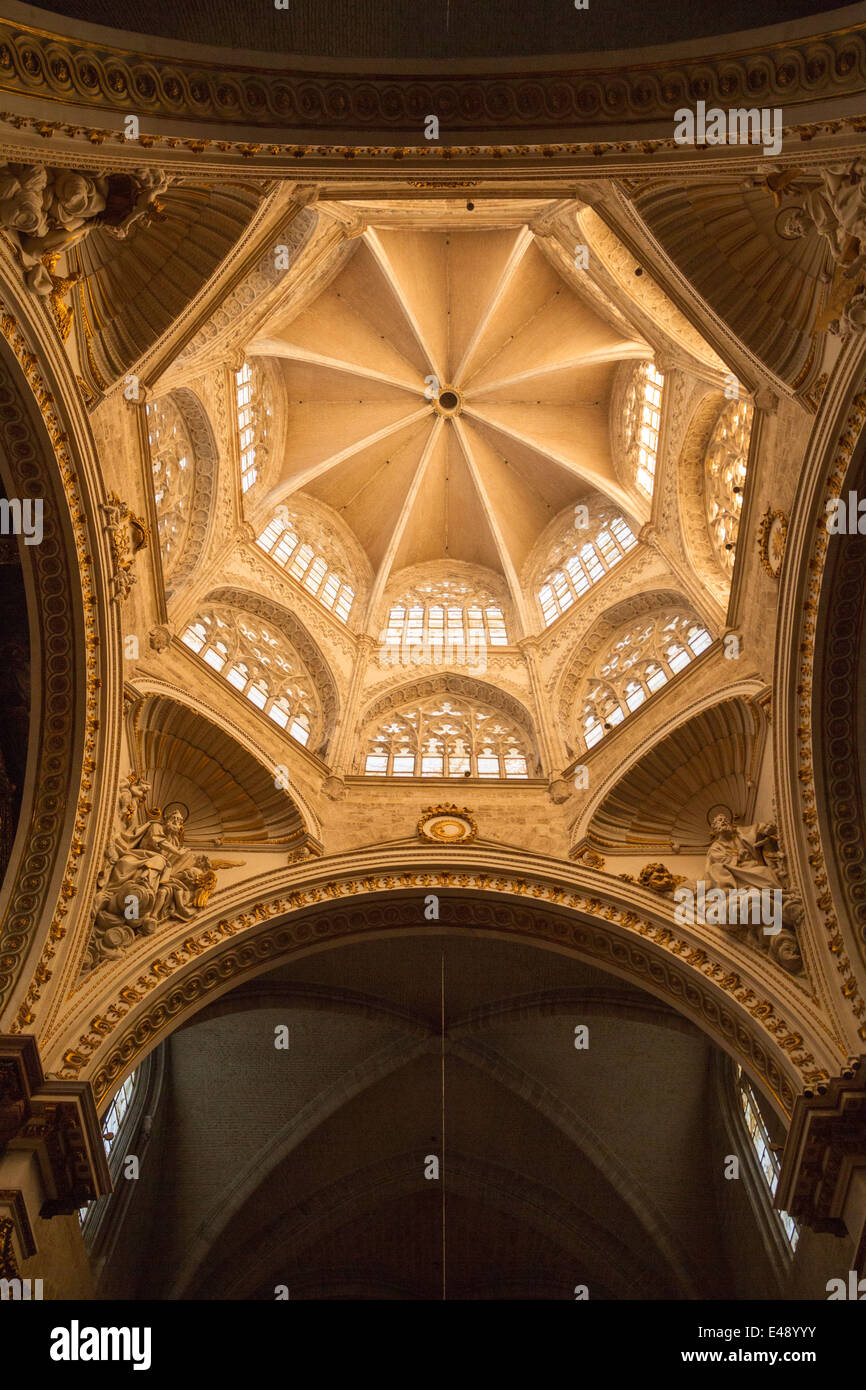 Octagonal dome hi-res stock photography and images - Alamy