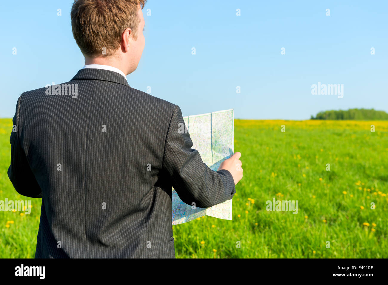 Clear road map hi-res stock photography and images - Alamy