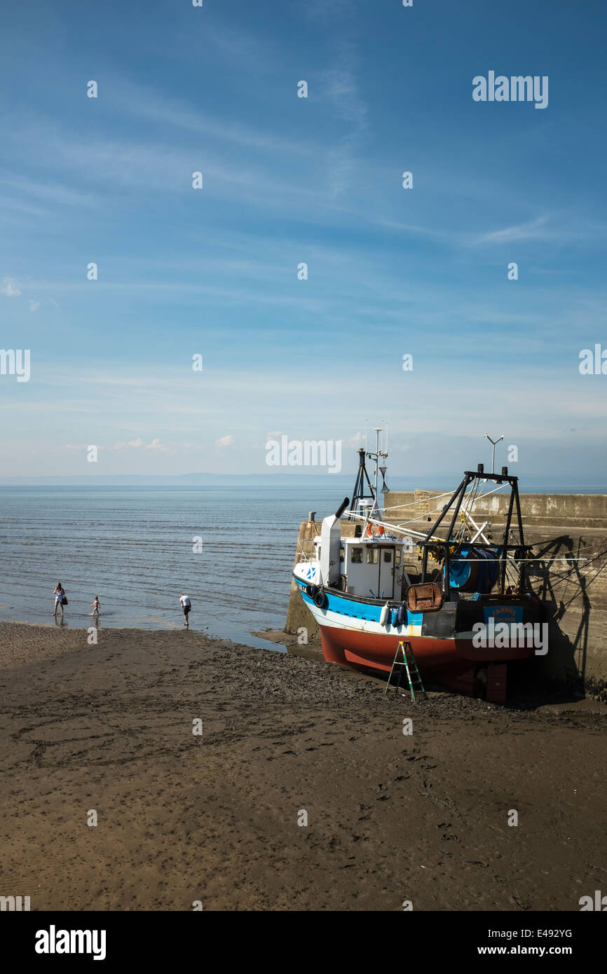 Fisherrow Harbour High Resolution Stock Photography and Images - Alamy