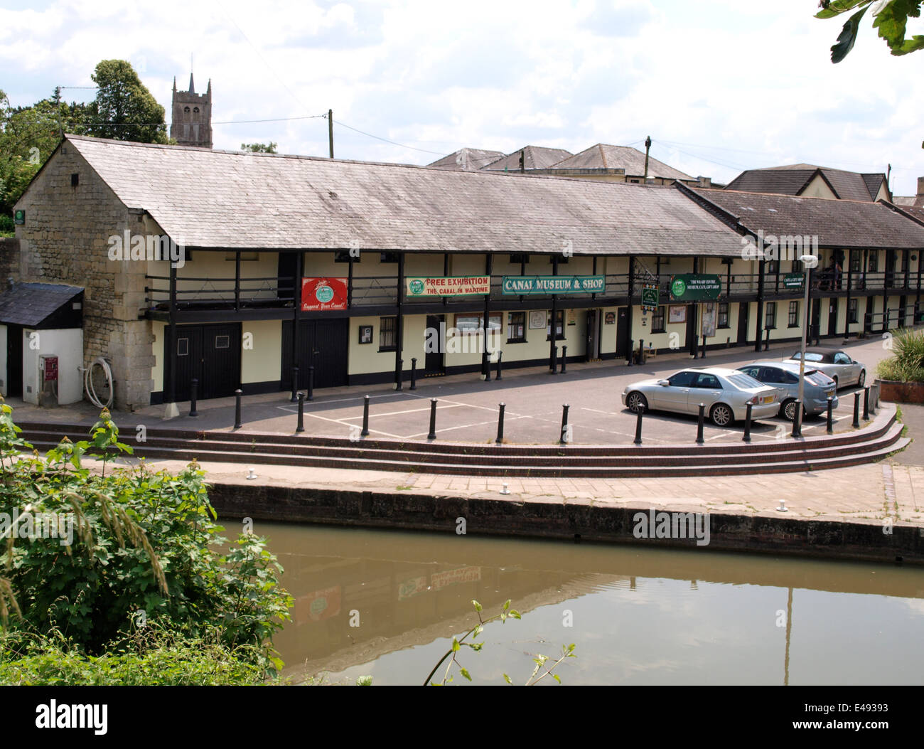 Kennet and Avon Canal Museum and shop, Devizes, Wiltshire, UK Stock ...