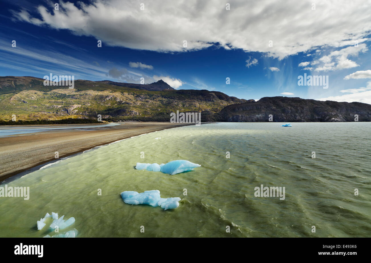 Grey scenery hi-res stock photography and images - Alamy
