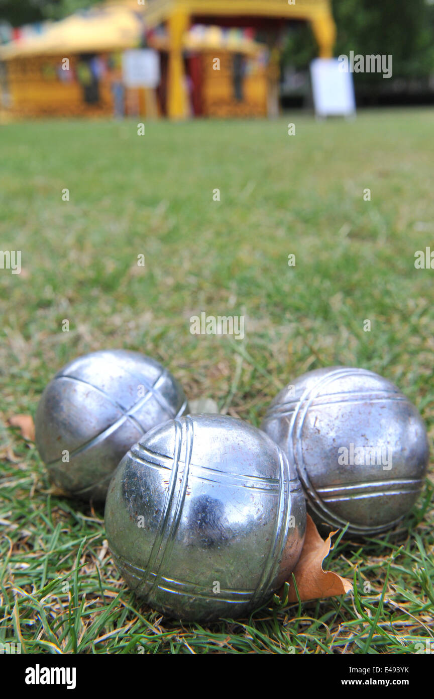 Boules uk hi-res stock photography and images - Alamy