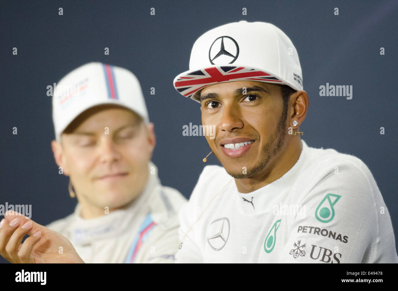 Lewis Hamilton wins the 2014 British Formula 1 Grand Prix, Silverstone ...