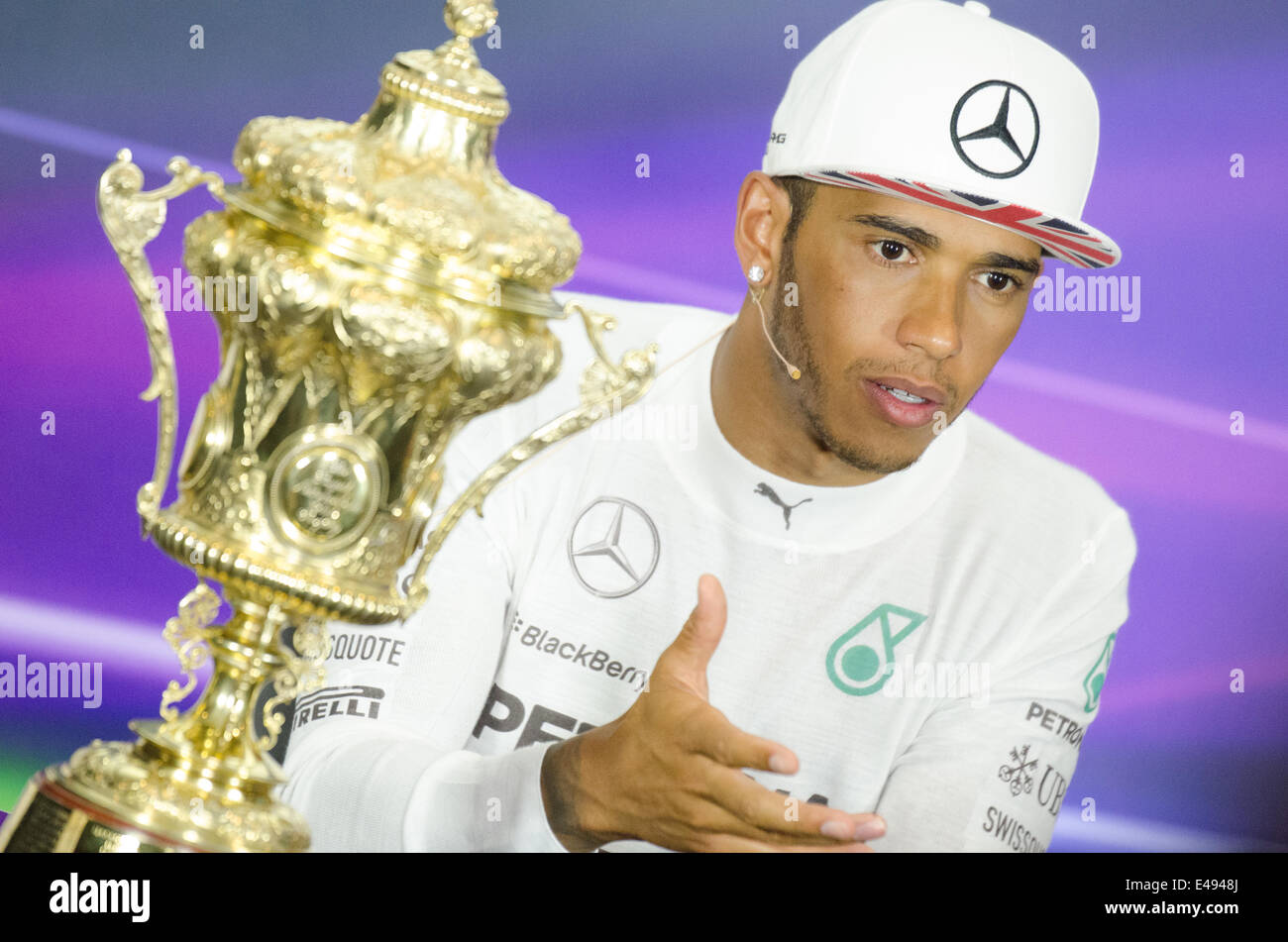 Lewis Hamilton wins the 2014 British Formula 1 Grand Prix, Silverstone ...
