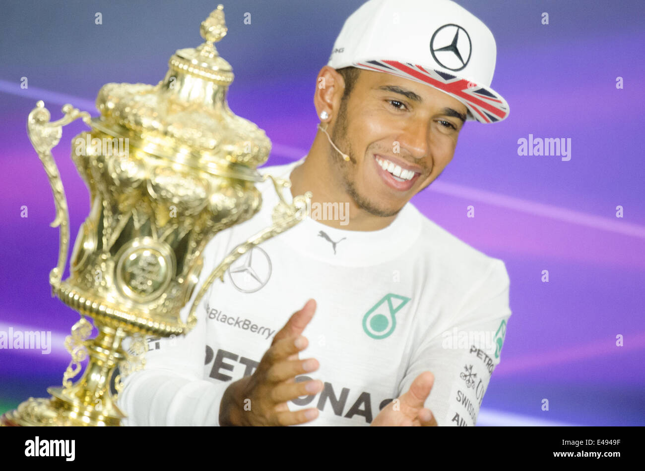 Lewis Hamilton wins the 2014 British Formula 1 Grand Prix, Silverstone ...