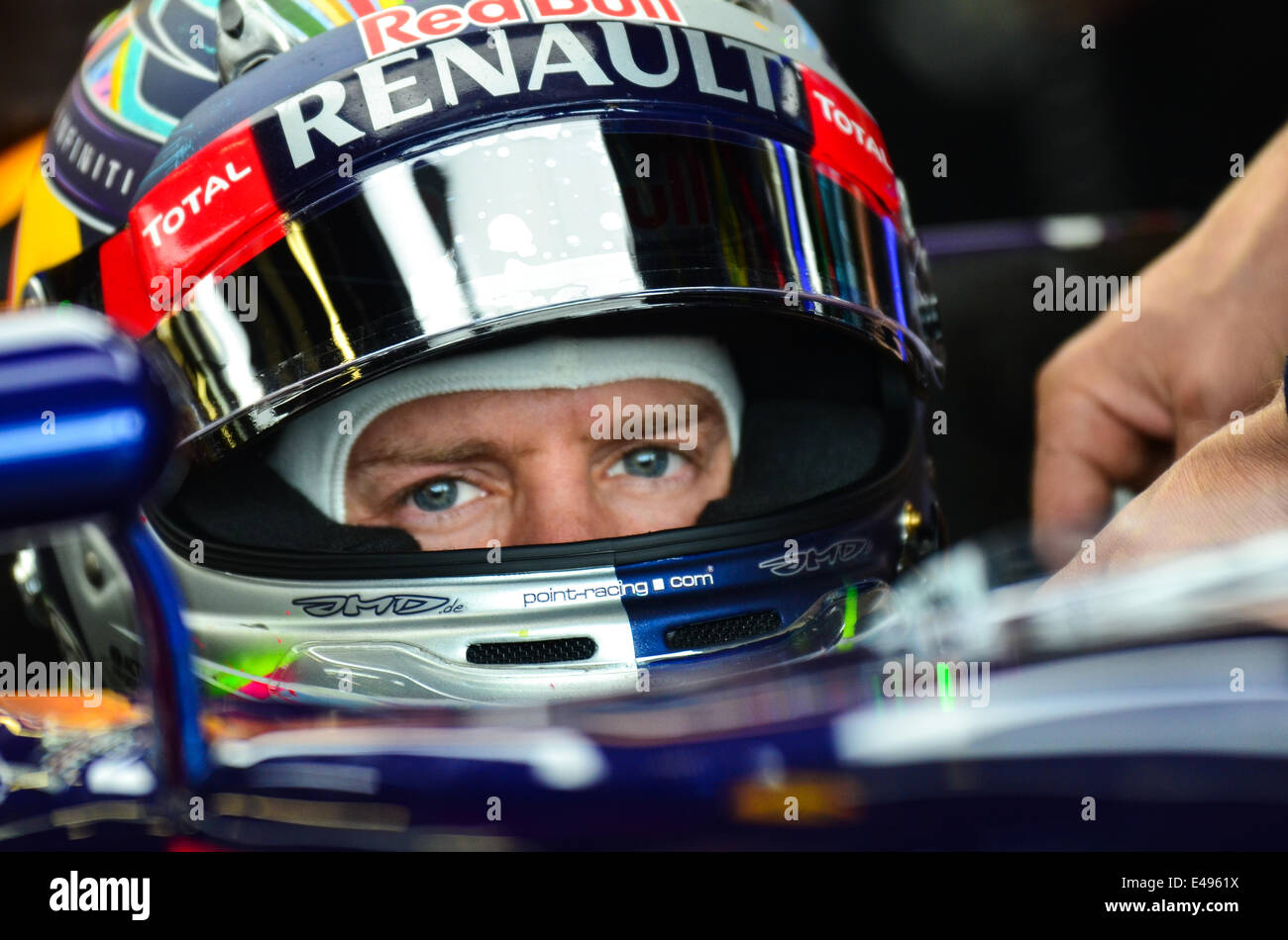 Red bull racing formula 1 driver hi-res stock photography and images ...