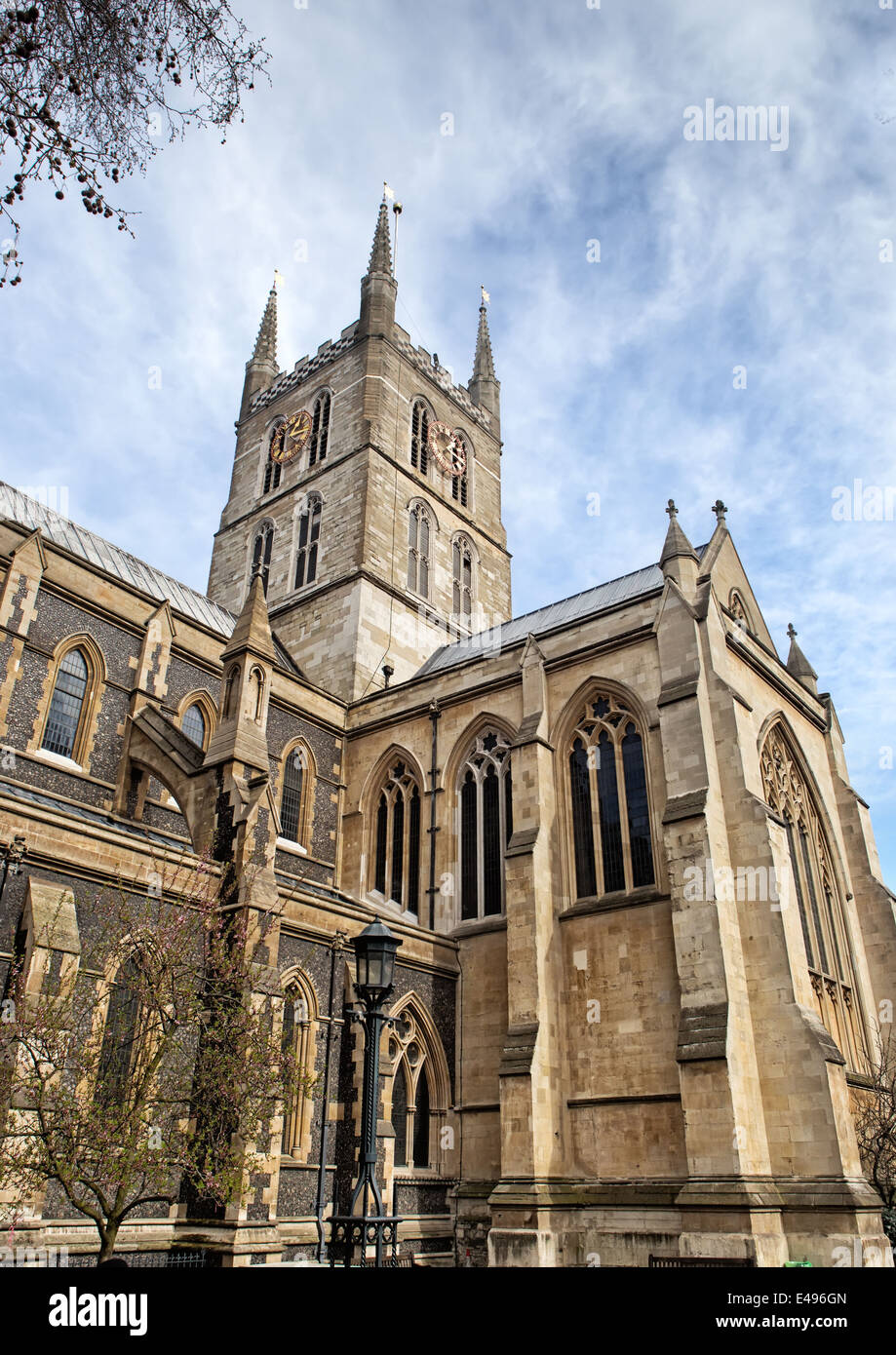 British gothic architecture hi-res stock photography and images - Alamy