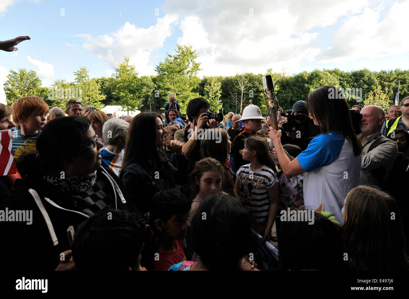 Commonwealth torch hi-res stock photography and images - Alamy