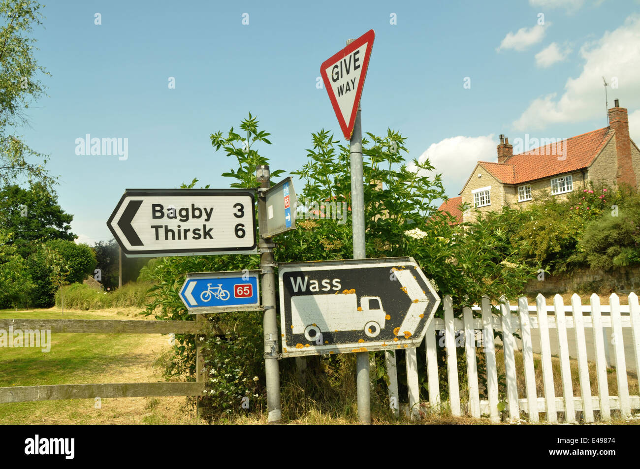 Road signs North Yorkshire Stock Photo - Alamy
