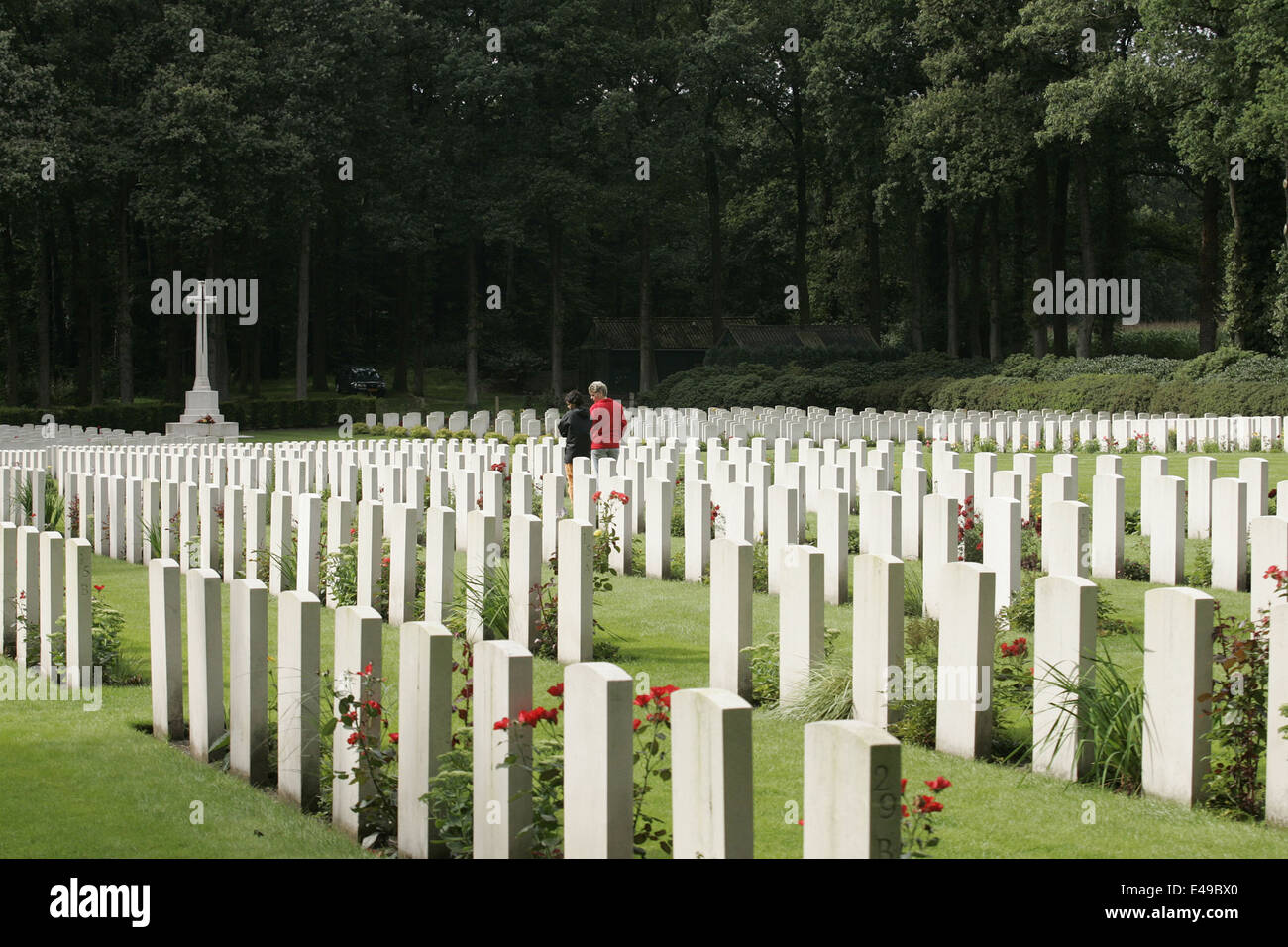 Arnhem Oosterkeek Cemetery War, memory of the liberation of Arnhem and ...