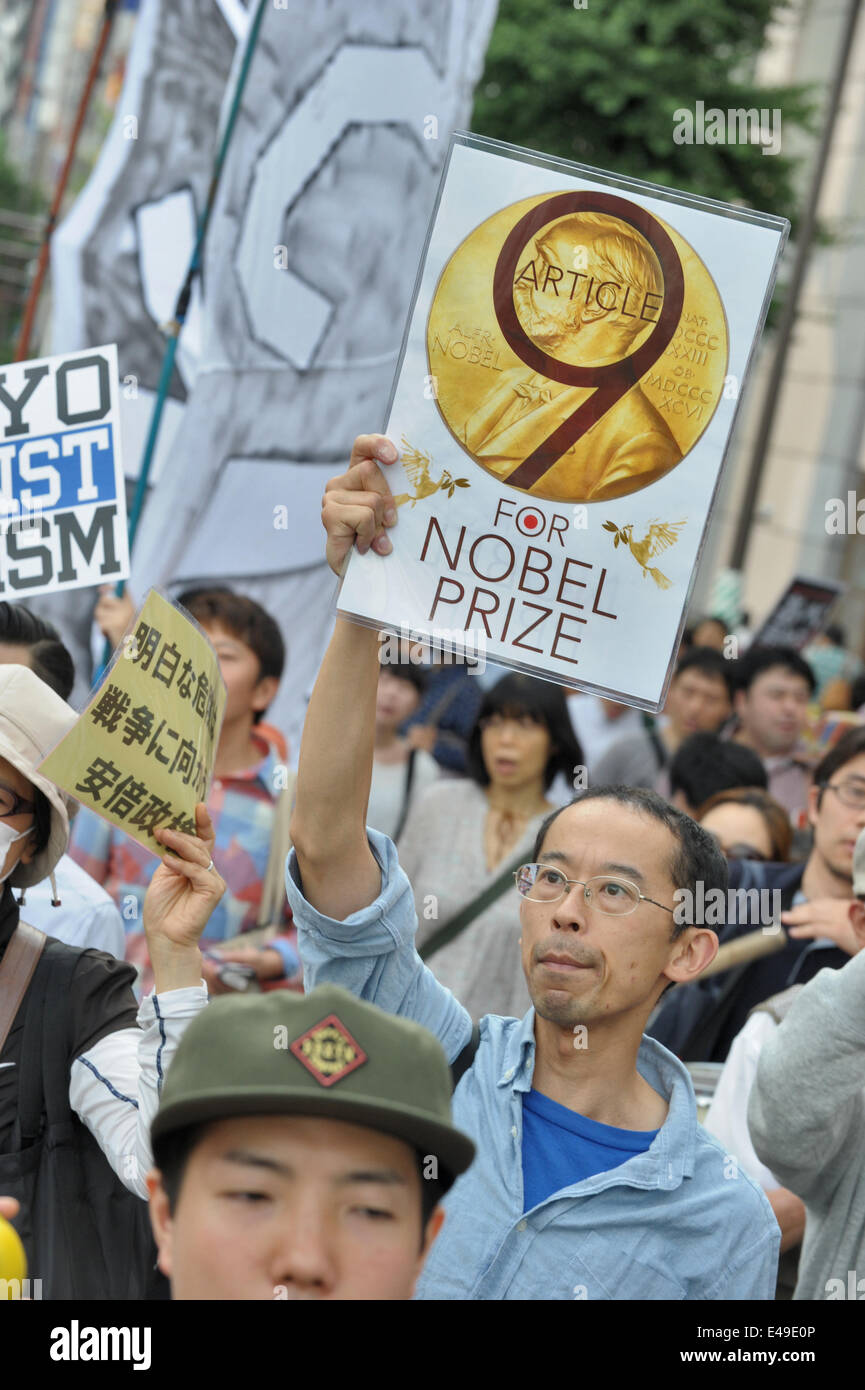 Protest against the Abe Cabinet's new interpretation of Japan's ...