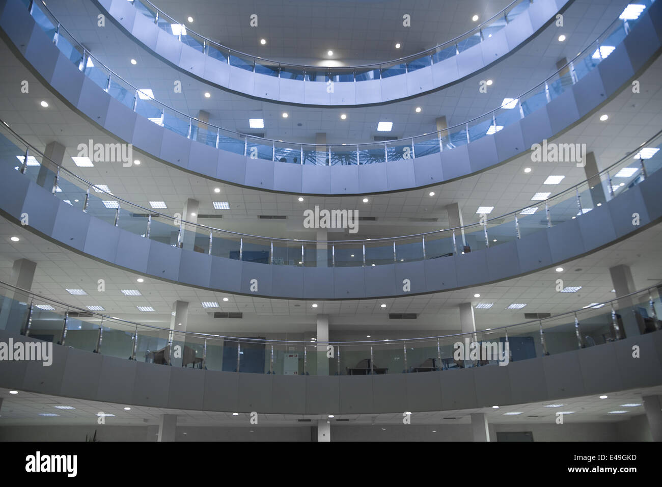 Hall of a modern business centre Stock Photo - Alamy