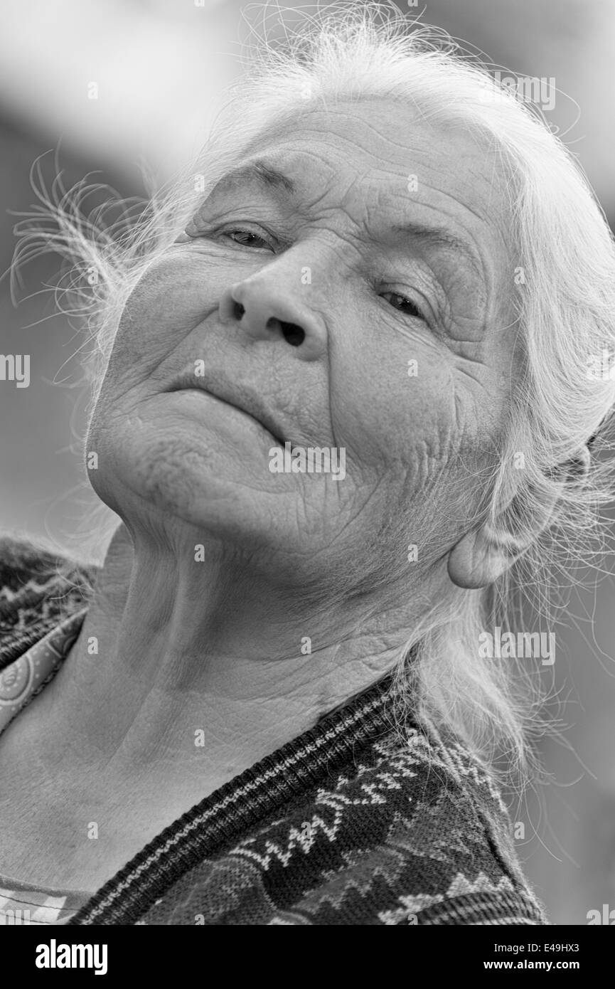Elderly mature woman on Black and White Stock Photos & Images - Alamy