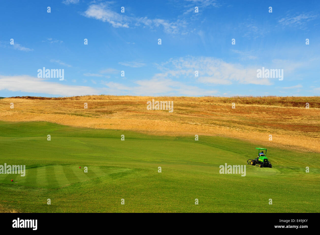 Golf course construction hi-res stock photography and images - Alamy