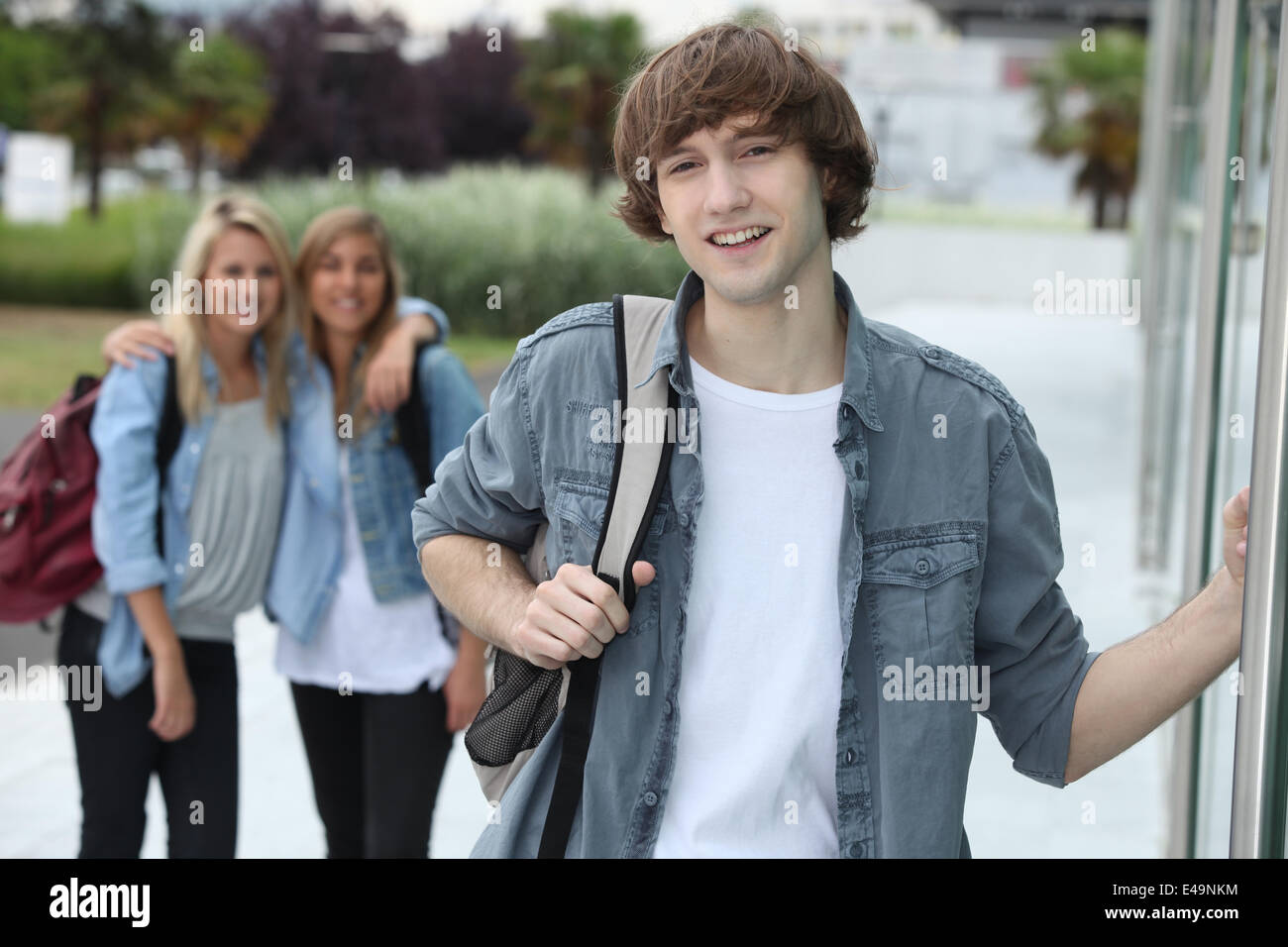 Teenagers going to college Stock Photo - Alamy