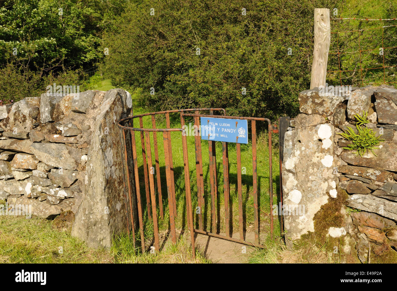 Old rusty gate leading to abandoned Ty Mawr Slate Mill Cwmystradlyn ...